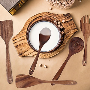 Kichvoe 1 Set Kitchen Utensils Tools Soup Cooking Spoon Housewarming Gift Kitchen Gadgets Non-stick Pan Utensil Soup Spoon Colander Spoon Wok Utensils Cooking Shovel Wood Suite Long Handle