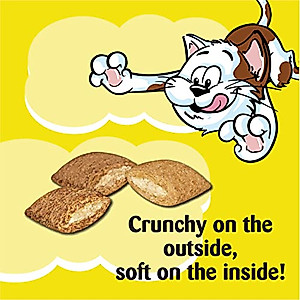 TEMPTATIONS Indoor Care Crunchy and Soft Cat Treats, Chicken Flavor, 4.9 oz. Pouch (Pack of 10)