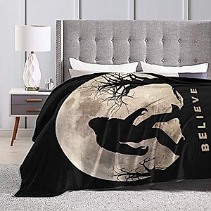 Funny Bigfoot Sasquatch Full Moon Fleece Throw Blanket - Soft Light Weight Blanket for Bed Couch and Living Room Suitable for Fall Winter and Spring (50x40 Inches)