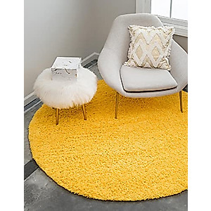 Rugs.com - Über Cozy Solid Shag Collection Rug – 5 Ft Round Tuscan Sun Yellow Shag Rug Perfect for Kitchens, Dining Rooms