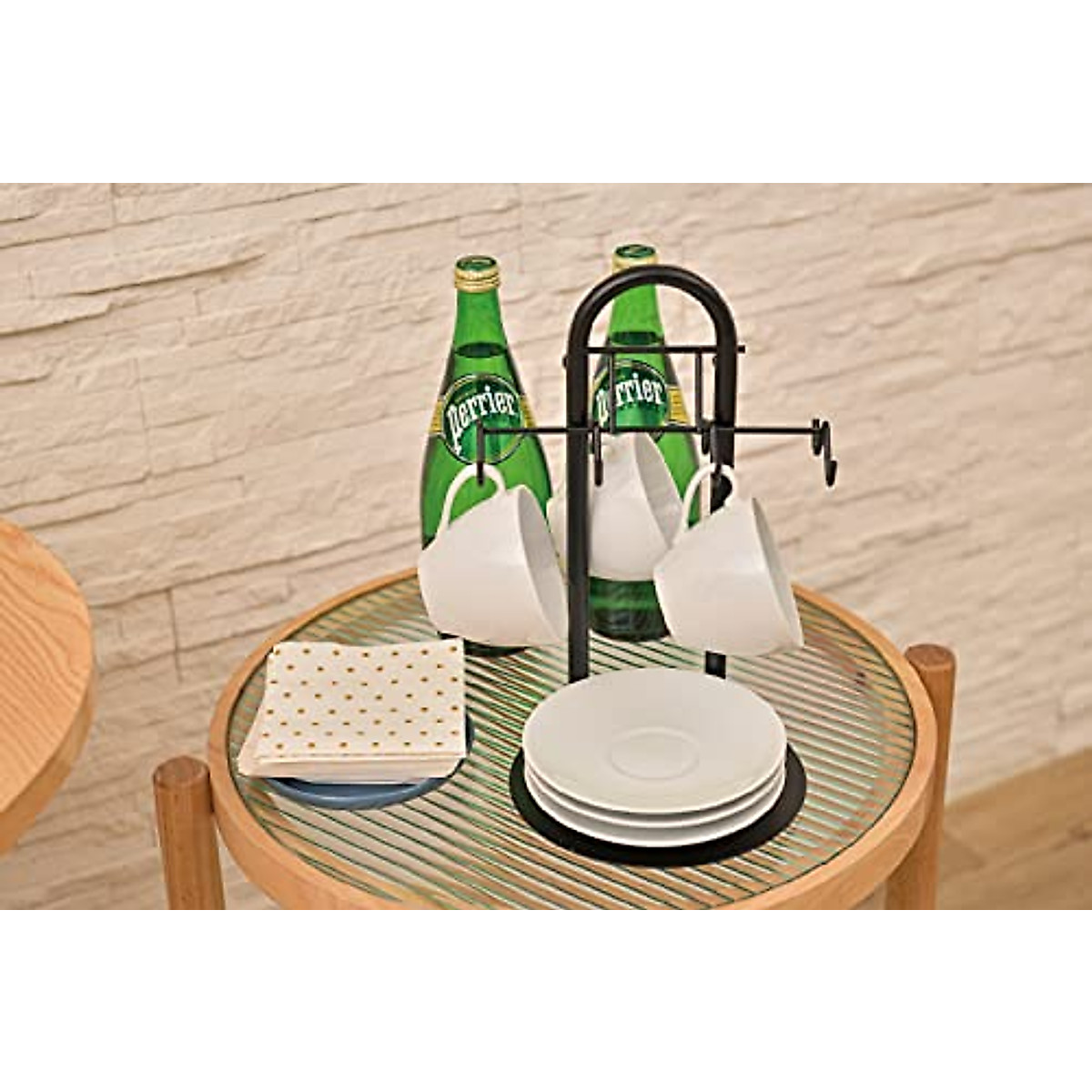 ikloo Metal Small Coffee Cup Stand, Tabletop Coffee Cup Rack Holder, Drying Display Rack, Coffee bar Accessories, Kitchen Counter Organizer, Tea Cup Rack Stand, Cup Rack for Counter Black.