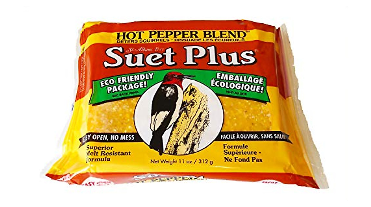 Attract Birds with Suet Plus Hot Pepper Cake Packs