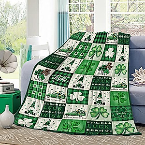 OneHoney St. Patrick's Day Blanket Super Soft Flannel Fleece Throw Blankets Gnomes Farm Truck Clover Throws Lightweight Cozy Warm Plaid Bed Blanket Fuzzy Plush Microfiber Blankets for Couch Sofa