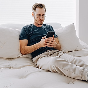 Naturepedic Pillow Top Organic Mattress - Queen Hybrid Mattress with Encased Coils for Comfort and Pressure Relieving Natural Latex Mattress - Naturally Cooling & Breathable Mattress