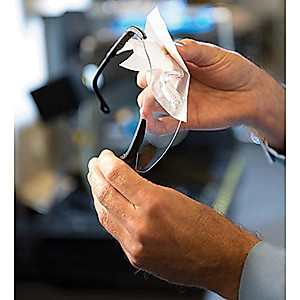 Lens Cleaning Wipes by Bausch & Lomb, Pre-Moistened Tissues, Anti-Fog, Anti-Static, Anti-Streaking, Cleans Glass and Plastic, 100 Count (Pack of 1)