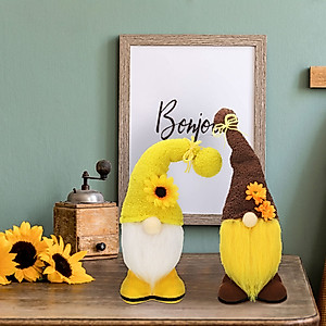 2 Pieces Sunflower Garden Gnome Ornaments Plush Texture Sunflower Elf Home Decor Farmhouse Kitchen Decor Tiered Tray Rustic Scandinavian Swedish Gnome Ornaments Household Ornaments