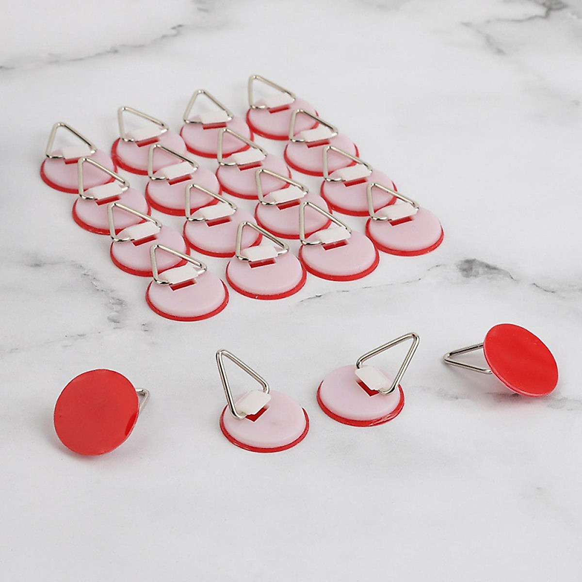 2.2cm Invisible Plate Hanger Set Vertical Plate Holders for The Wall (2), has Good Sticky and Durable.