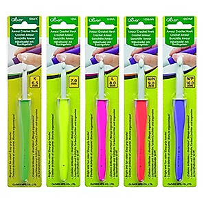 Clover Amour Crochet Hooks - Set of 5 - for Working with Thick Yarns