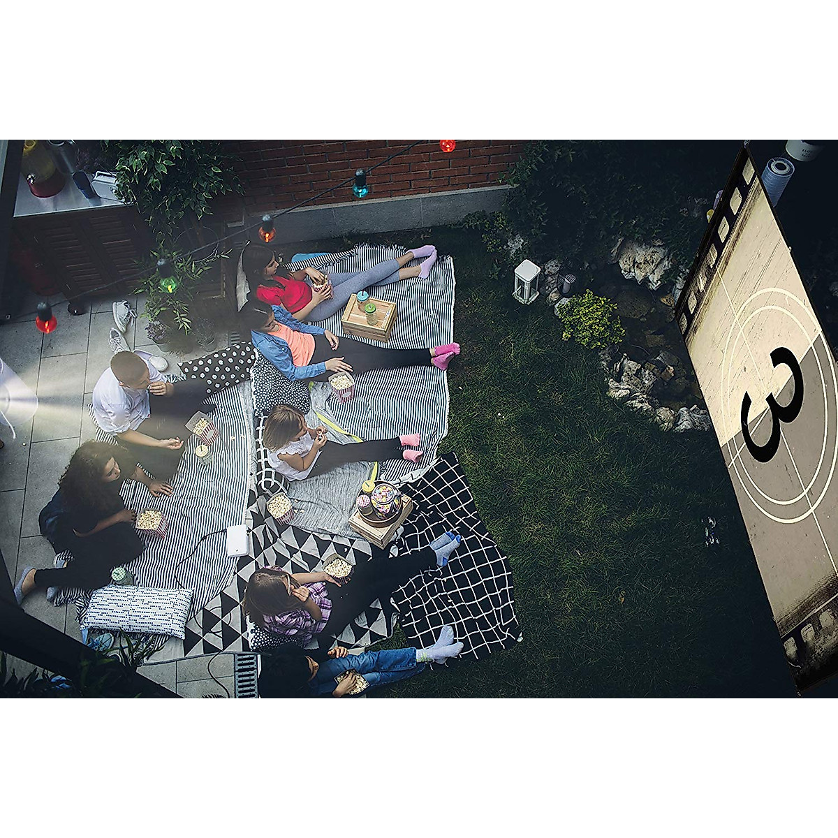 60 Inch 16:9 HD Projector Screen Nell Zimi Portable Foldable Screen Anti-Crease Indoor Outdoor Projector Movies Screen for Home Theater Support Double Sided Projection