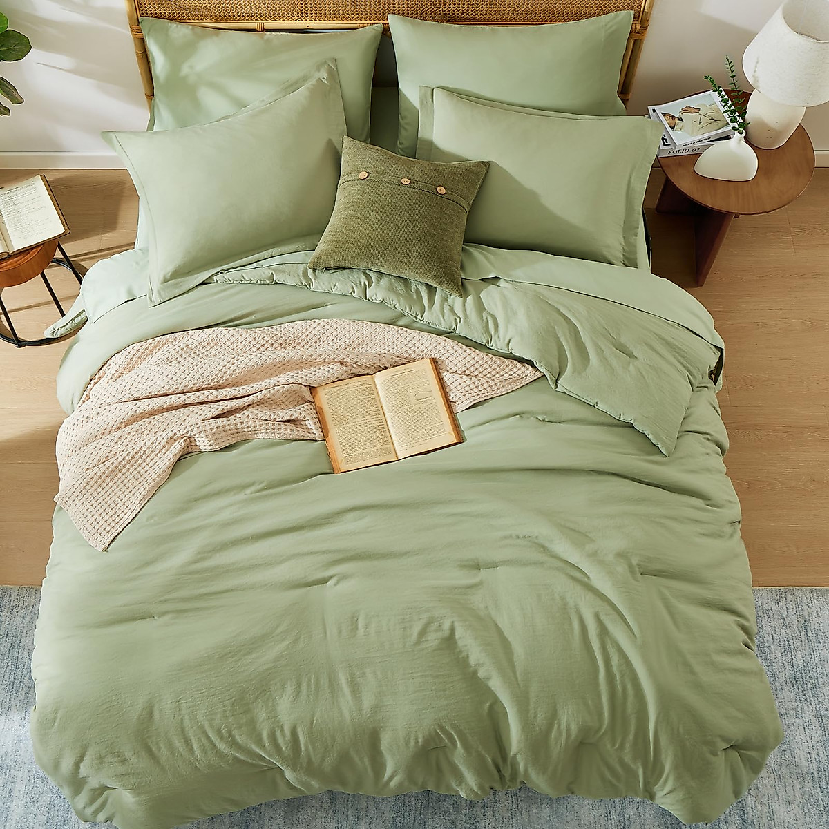 WRENSONGE Twin Comforter Set- 5 Pieces Sage Green Bed in a Bag, All Season Twin XL Bedding Sets with 1 Fitted Sheet, 1 Flat Sheet, 1 Pillow Sham and 1 Pillowcase