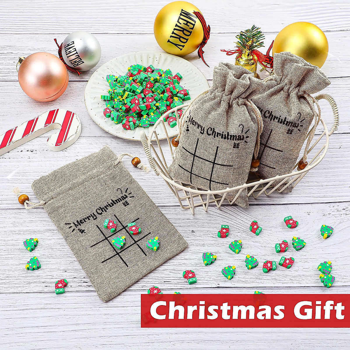 Windyun 100 Set Christmas Tic Tac Toe Game Bulk Xmas Board Game 3.94 x 5.91 Burlap Drawstring Bag with 1000 Christmas Tree and Stocking Classroom Games Christmas Gifts Party Family Games