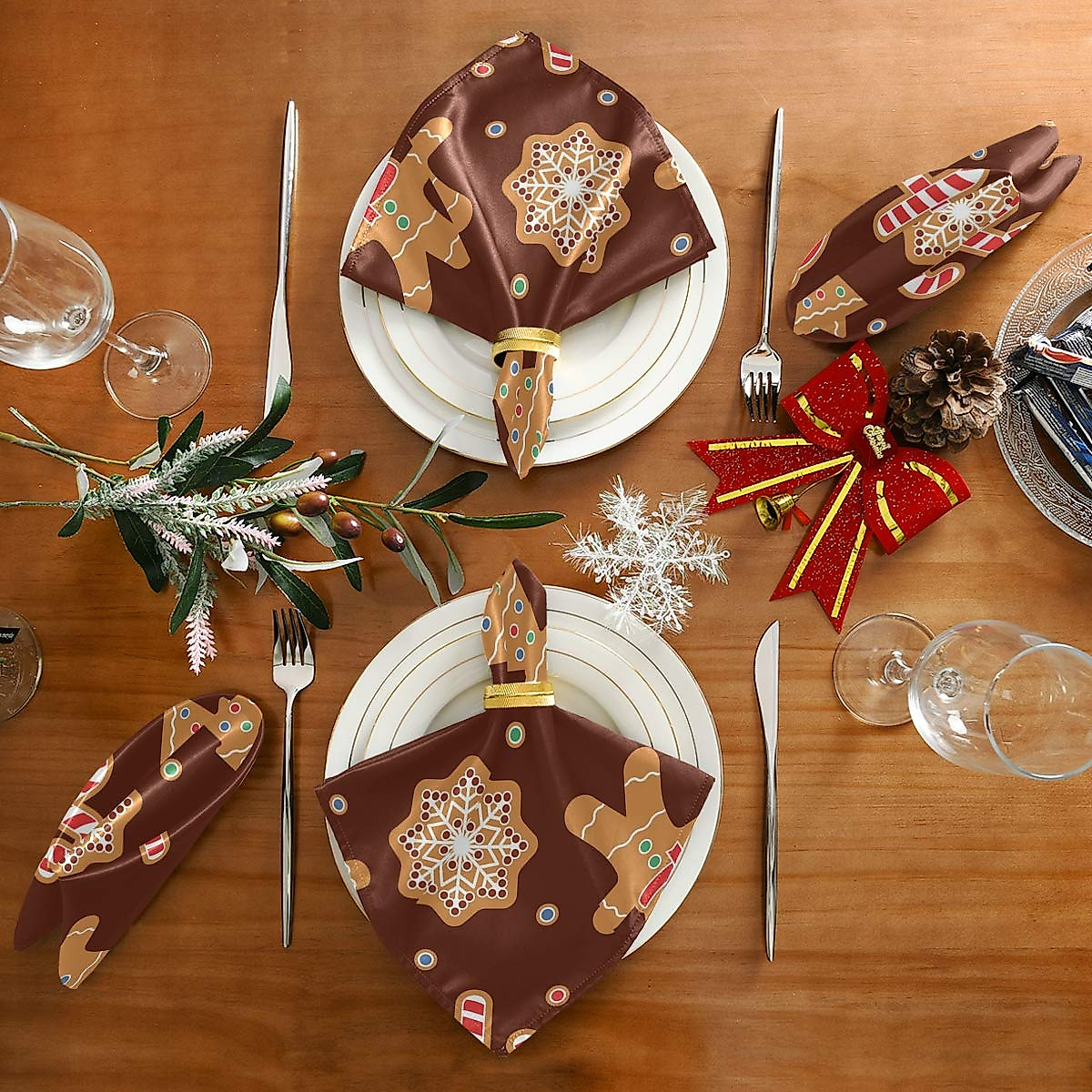 Aslsiy Gingerbread Man Cookies Cloth Napkins Set of 6 Candy Soft 20 x 20 Inch Dinner Table Napkins Comfortable Polyester Napkin for Kitchen Home Wedding Party Holiday Decor