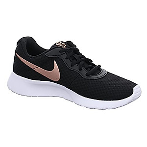 NIKE Women's Low-Top Sneaker, Black MTLC Red Bronze Barely V, 9