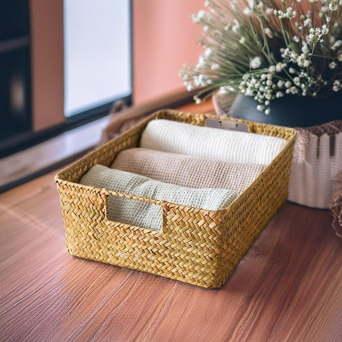1 Pcs Handwoven Wicker Shelf Baskets, Natural Bamboo Rectangular Organizing Baskets for Shelf/Table, Built-in Iron Rack Wicker Storage Basket for Snack Cat Strip Small Things