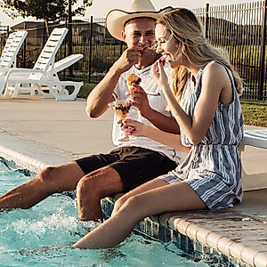 Creative Pink Flamingo Cocktail Glass, Set of 2 Martini Glasses, 5 Ounce Wine Glass, Bar Accessories, Birthday gift, Wedding & Celebrations Cup(2, 150ml)