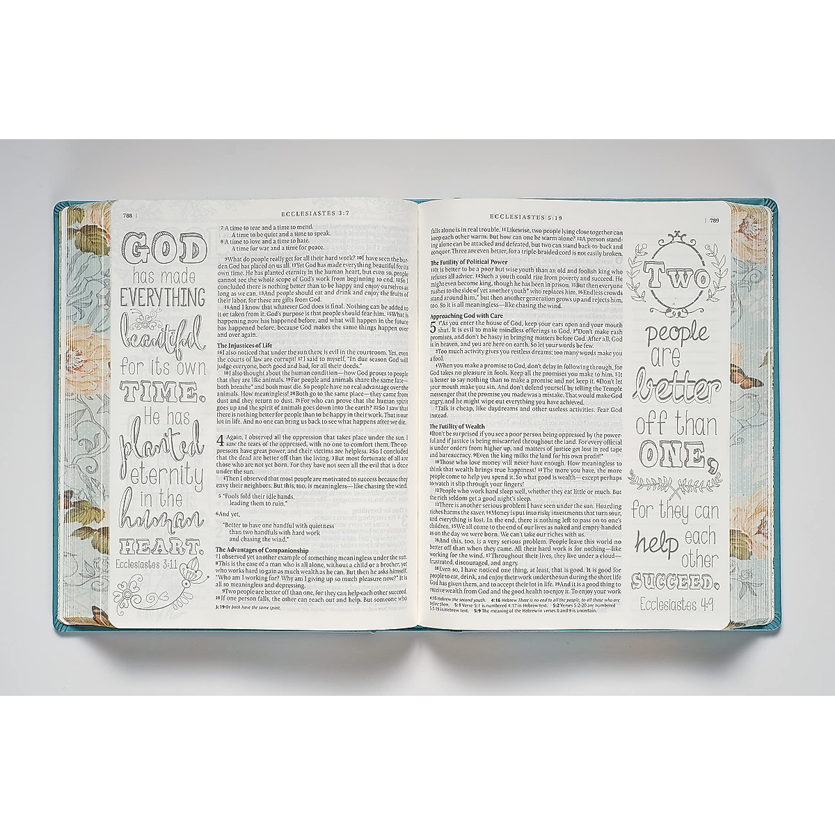 Tyndale NLT Inspire Bible (Large Print, Hardcover, Tranquil Blue): Journaling and Coloring Bible – Over 400 Scripture Illustrations to Color, Creative Bible Journal That Inspires a Connection with God