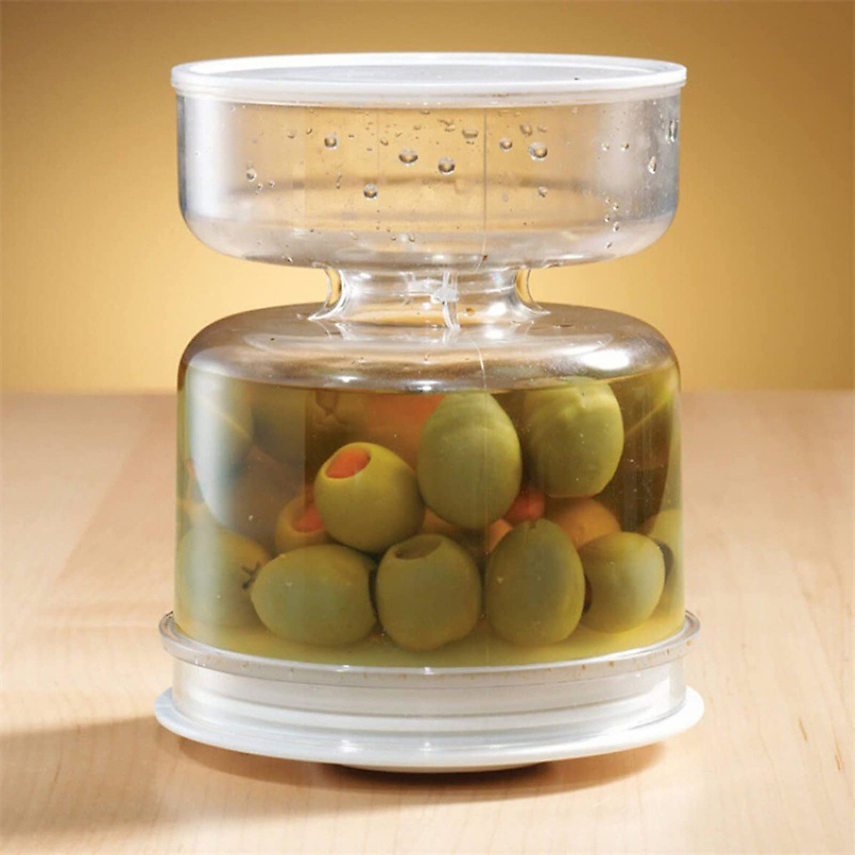 Pickle and Olives Jar Container With Strainer Flip Hourglass, Hourglass Jar Kimchi Jar Dry and Wet Separation Kitchen Pickled Cans Plastic Household Cylinder Fermentation Storage Tank（2PSC Brush）