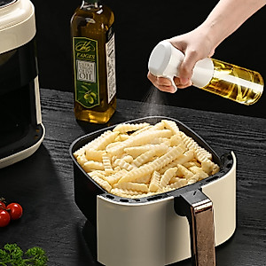 Oil Sprayer for Cooking, 200ml Glass Olive Oil Sprayer Mister, Olive Oil Spray Bottle, Kitchen Gadgets Accessories for Air Fryer, Canola Oil Spritzer, Widely Used for Salad Making, Baking, Frying, BBQ