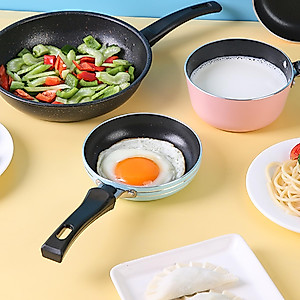 Zoofen 4.7" Frying Pan Mini Round Egg Skillet Non Stick One Egg Fry Pan Breakfast Pan with Long Handle(Blue)