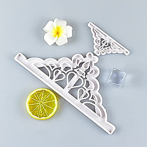 Playing Mold 2pcs Crown Cookie Cutters Silicone Molds for DIY Cake Fondant Biscuit Cookies Soap Sugar Pudding Chocolate Hard Candies Dessert Candle Decor