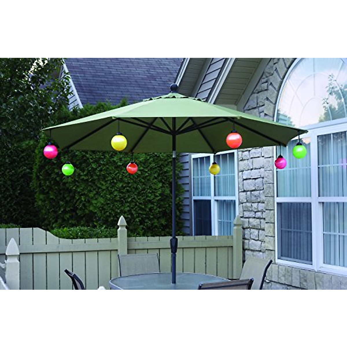 Xodus Innovations WP465 Battery Powered Hanging Decorative Outdoor Pulsing 5" Globe Light with Sensor Turns-On at Dark for 4 Hours, Light Green, 5"