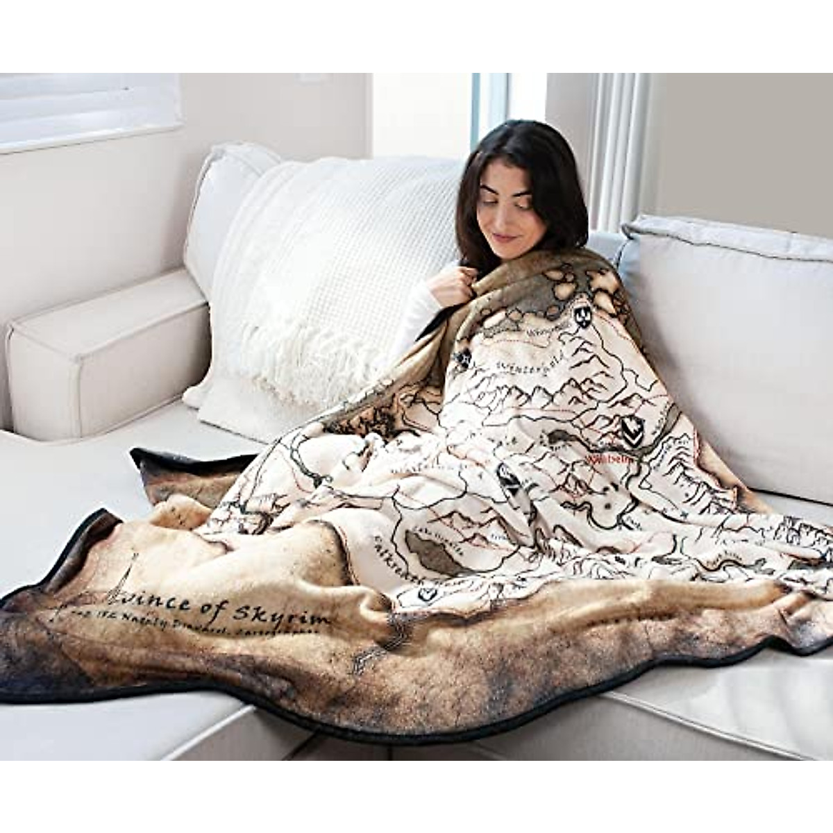 The Elder Scrolls Province of Skyrim Map Plush Throw Blanket |Soft Fleece Blanket, Cozy Sherpa Cover For Sofa And Bed| 45 x 60 Inches