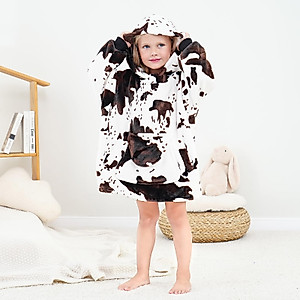 cow print Wearable Blanket Hoodie for Kids Oversize Blanket Hoodies Cozy Black and White Fleece Sweatshirt Blanket Gifts for Girls Boys 2-5 Year Old