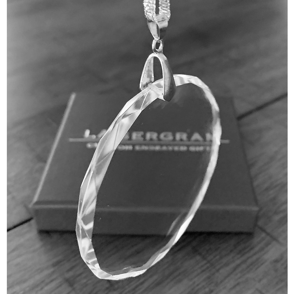 LaserGram Christmas Ornament, EMT Emergency Medical Technician, Personalized Engraving Included (Round Shape)