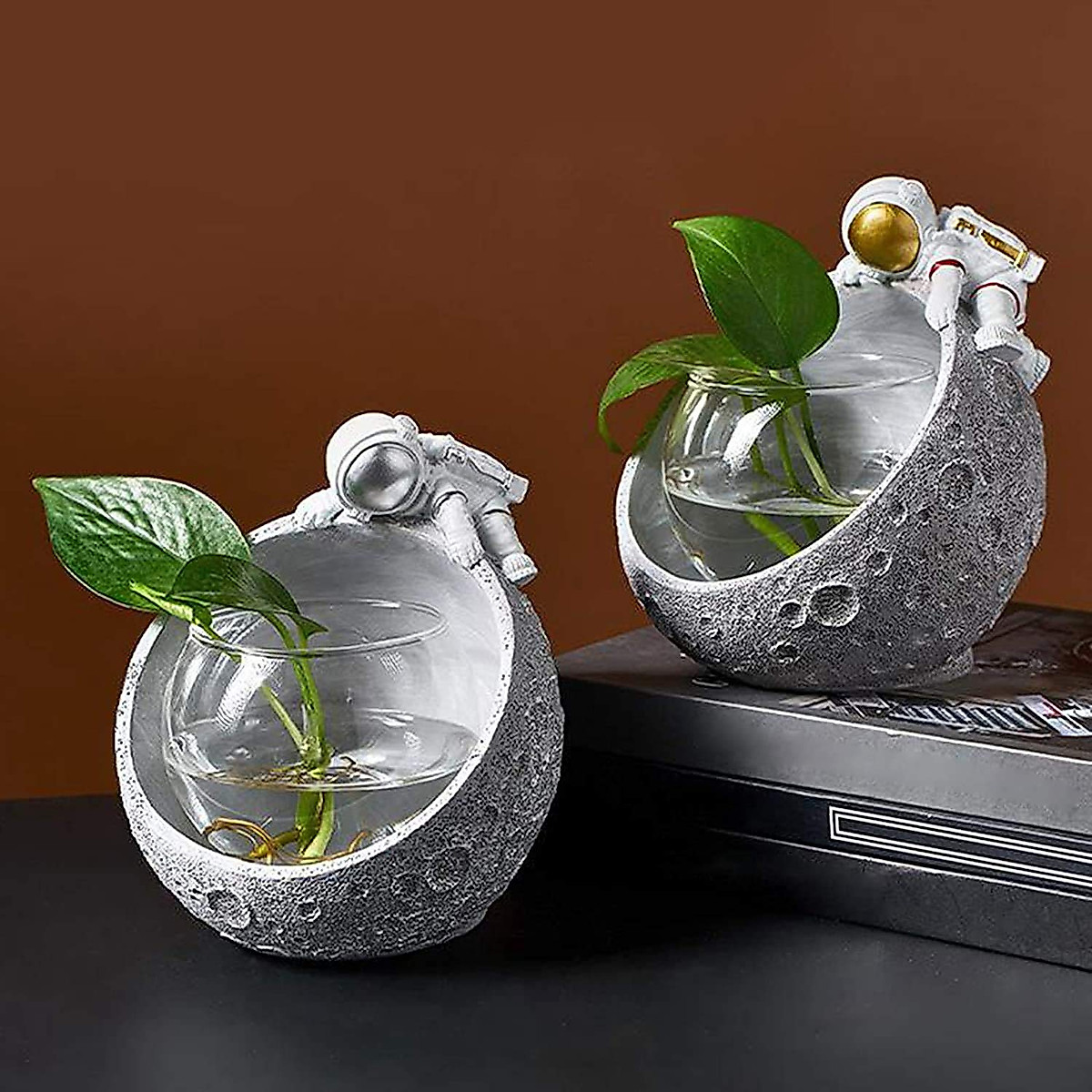 Glass Vase Astronaut Glass Planter Astronaut Ornaments Creative Desktop Flower Vases for Home Garden Wedding Decor - Golden