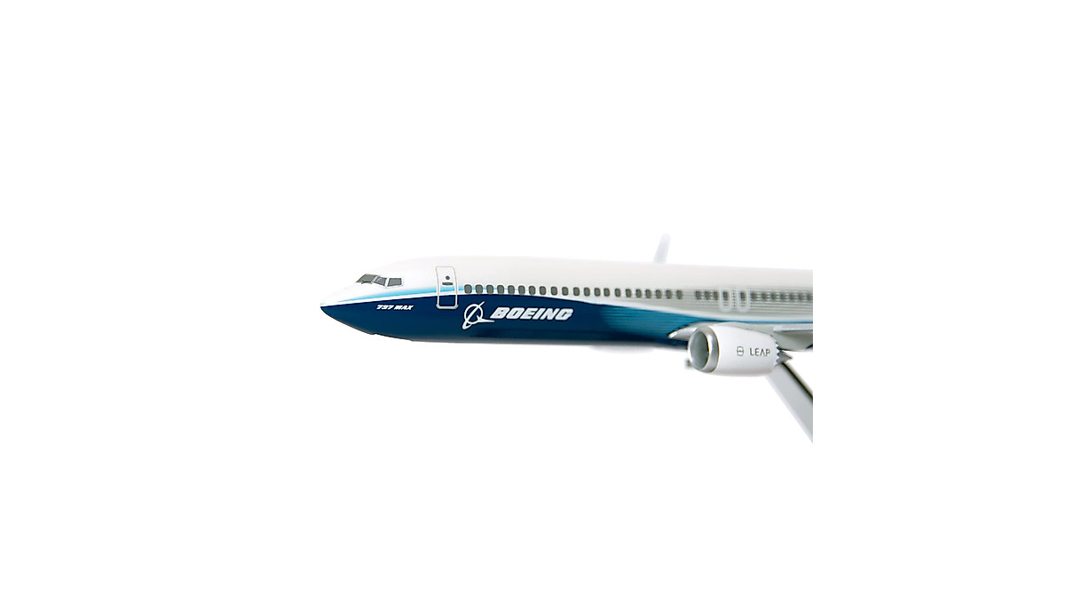 Boeing 737 MAX 9 Model 1:200 Scale - Authentic Detailed Replica