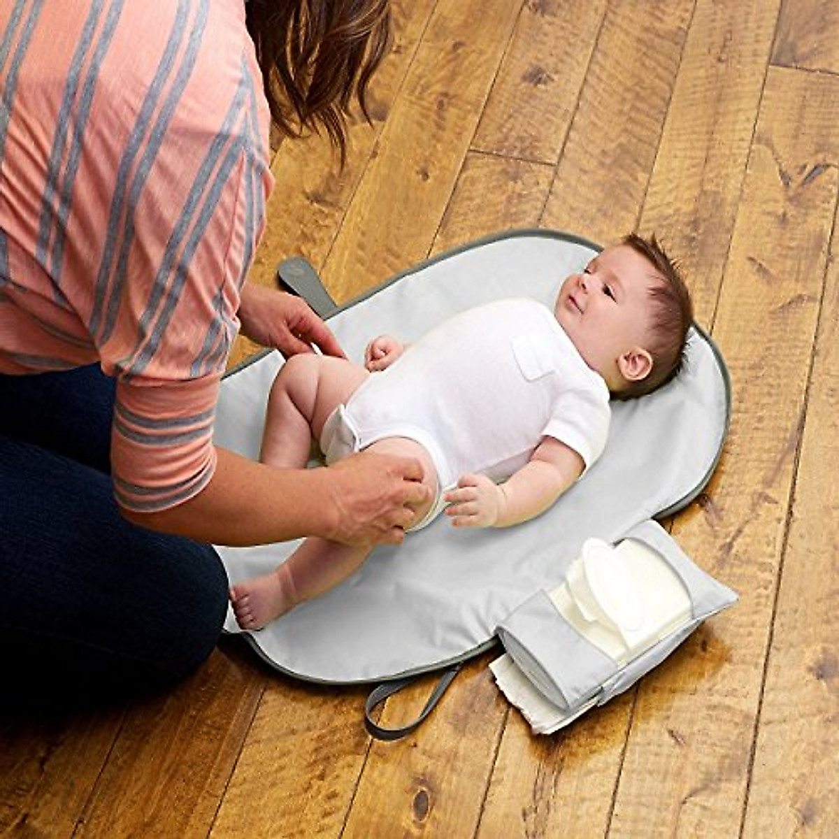 JJ Cole Portable and Stylish Diaper Changing Clutch with Changing Pad, Gray Heather