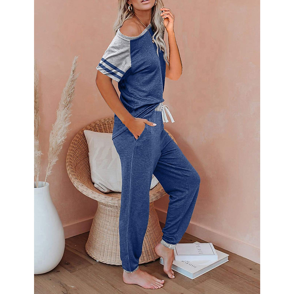 AUTOMET Lounge Sets For Women Two Piece Outfits Loungewear Short Sleeve Crewneck Jogger Pajama Set Sweatpants Tracksuit Blue M