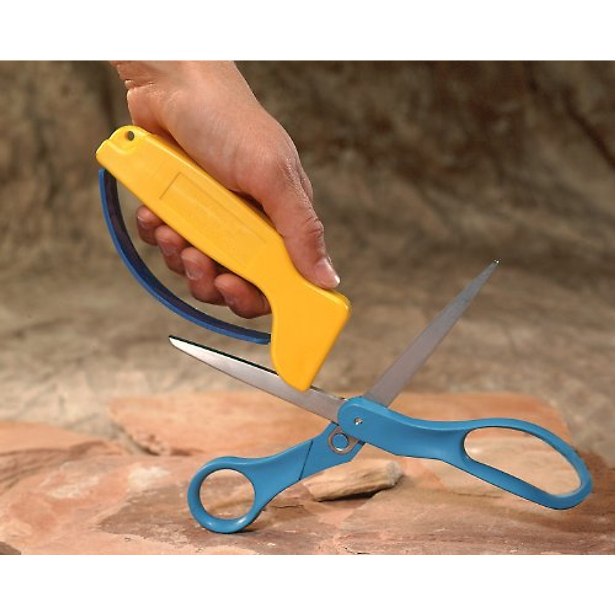 AccuSharp Knife & Scissor Sharpener Combo Pack - Diamond-Honed Tungsten Carbide Rust-Free Sharpener w/Reversible Blades Quickly Sharpen, Restore, Repair & Hone Dull Blades