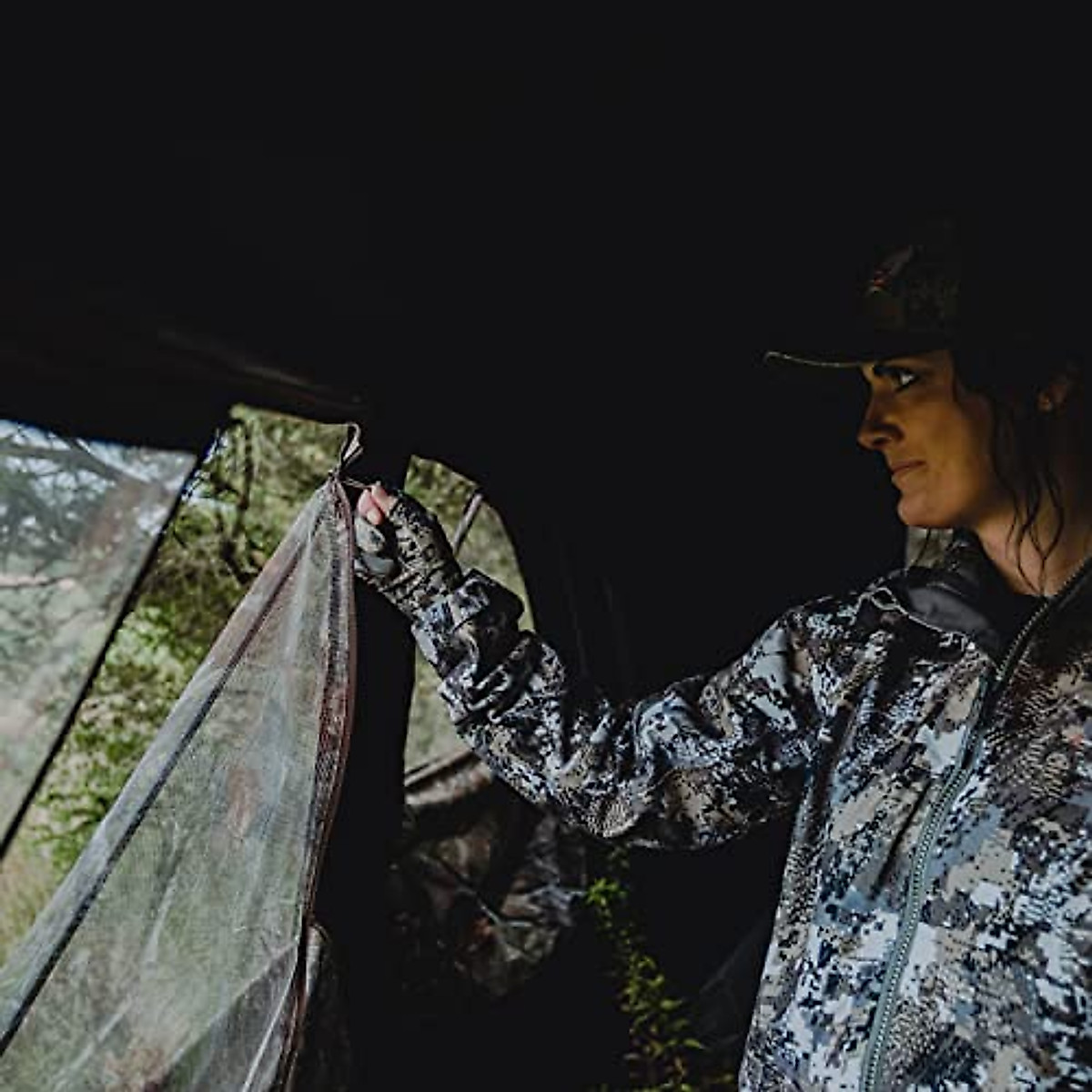 Barronett Blinds BE650BW Beast Pop Up Portable 6 Person Hunting Blind, Bloodtrail Backwoods Camo