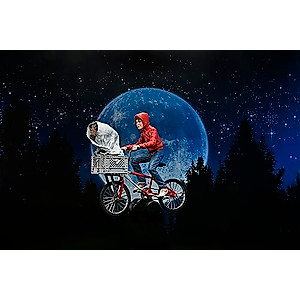 NECA - E.T. The Extra-Terrestrial 40th Anniversary 7″ Scale Action Figure – Elliott & E.T. on Bicycle