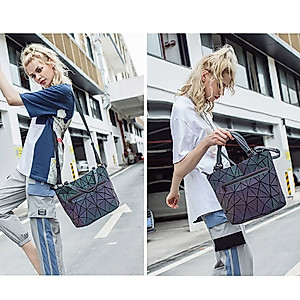 FOUCPOOM Geometric Luminous Purses and Handbags For Women Holographic Reflective Crossbody Bags Wallet Purse (Tassel handbag)