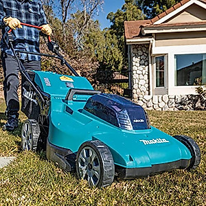 Makita XML14CT1 36V (18V X2) LXT® 19" Self-Propelled Lawn Mower Kit with 4 Batteries (5.0Ah)