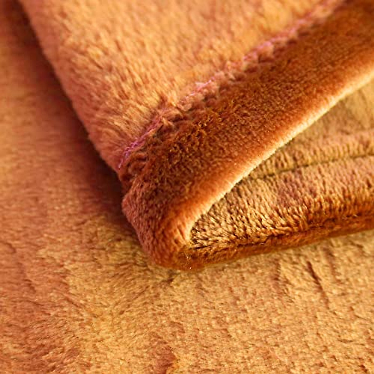 SOCHOW Flannel Fleece Blanket Twin Size, All Season Lightweight Super Soft Cozy Blanket for Bed or Couch, Orange