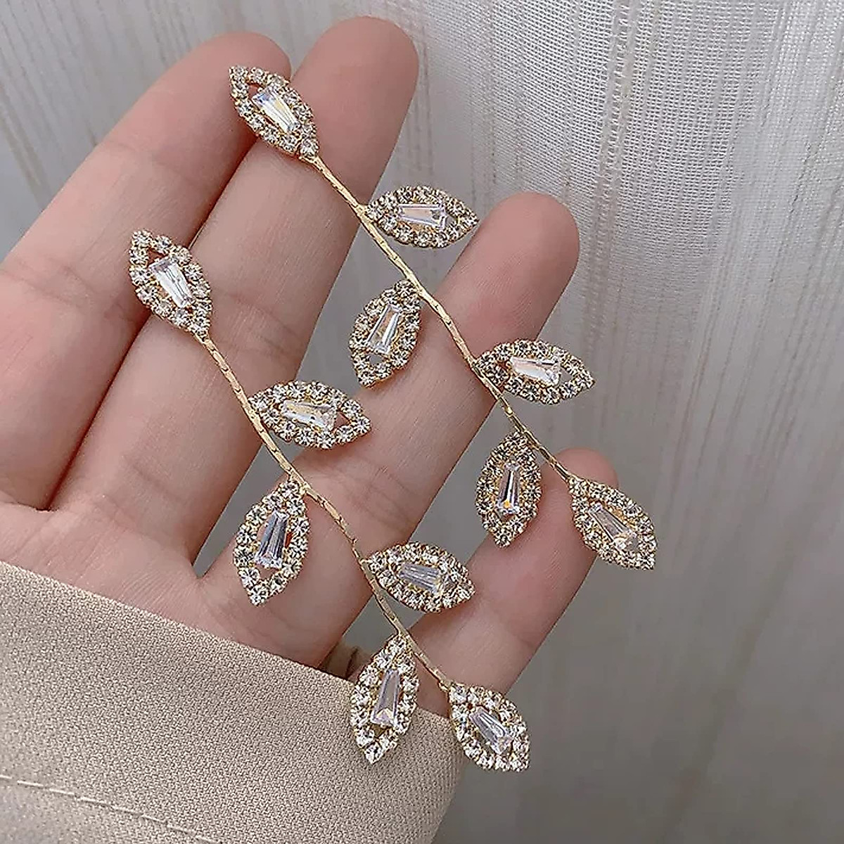 Bridal Earrings for Wedding Rhinestone Dangle Earrings Leaf Earrings Long Earrings Elegant for Women