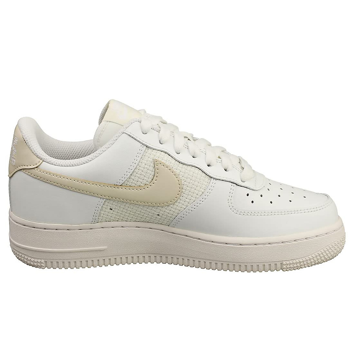 Nike Women's Air Force 1 '07 Shoe, Fossil, 7.5