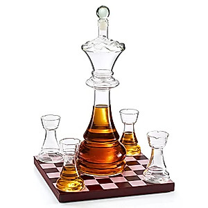 New Chess Decanter Set by The Wine Savant - Queen Chess Decanter 750ml 12" H With 4 Rook Shot Glasses 4oz - Queen's Gambit, Chess Player Gifts, Whiskey, Wine Lovers!