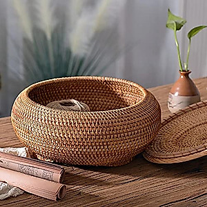 KODENG Round Rattan Boxes with Lid Hand-Woven Multi-Purpose Wicker Tray 11 Inch Picnic Food Bread Table Storage Basket (28x13cm)