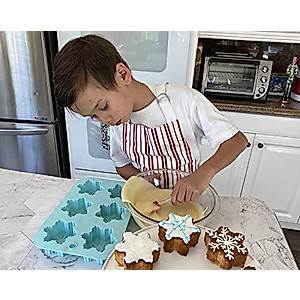 Handstand Kitchen Winter Wonderland Snowflake Shaped Cupcake Mold