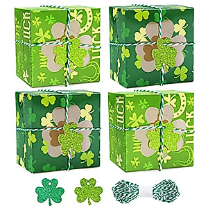 Whaline 20Pcs St. Patrick's Day Treat Boxes with Glitter Gift Tags Green Shamrock Cardboard Box Irish Holiday Paper Gift Container for Cookie Goodie Candy Sweet Party Favor Supplies, 2 Designs
