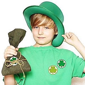 Mocossmy St Patrick's Day Stickers Decoration,500 PCS Shamrock Clover Lucky Stickers Roll Self Adhesive Labels Irish Crafts for St Patrick's Day Envelopes Gifts Bags Boxes Cards Party Favors Supplies