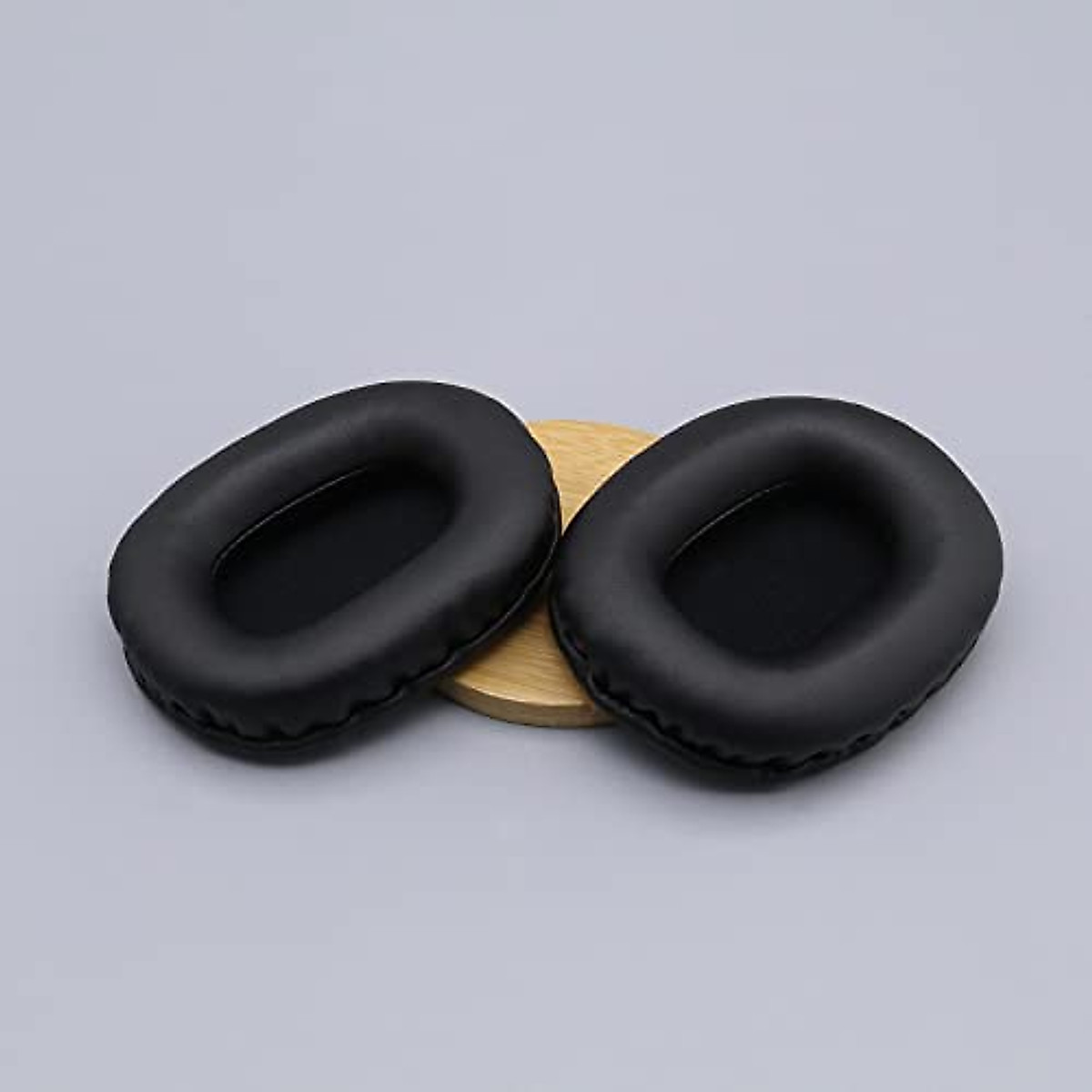1 Pair Ear Pads Compatible with Creative Sound BlasterX H5 BlasterX H7 H5 H7 Headsets Protein Leather Foam Replacement Comfort Replacement Ear Cushions Black