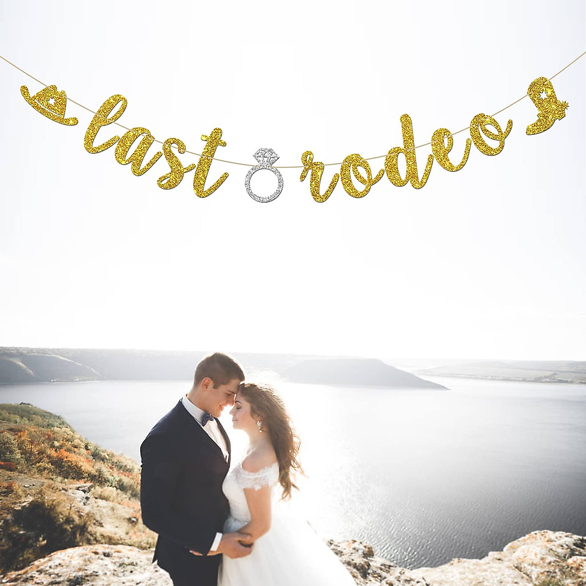 INNORU Last Rodeo Banner, Bride to Be Party Decorations, Western Cowgirl Bridal Shower Bachelorette Party Decorations, Gold Glitter