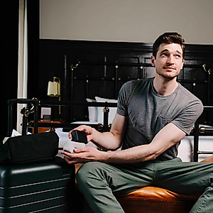 MARLOWE. No. 401 Travel Soap Case with Zipper Closure, 1 Portable Soap Holder for Bar Soap, Durable Soap Container for Traveling, Vacations, Camping & Gym