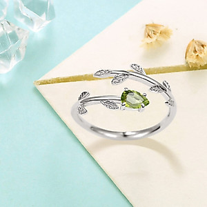 PRAYMOS Peridot Ring 925 Sterling Silver August Birthstone Rings Peridot Crystal Rings for Women Christmas Gifts