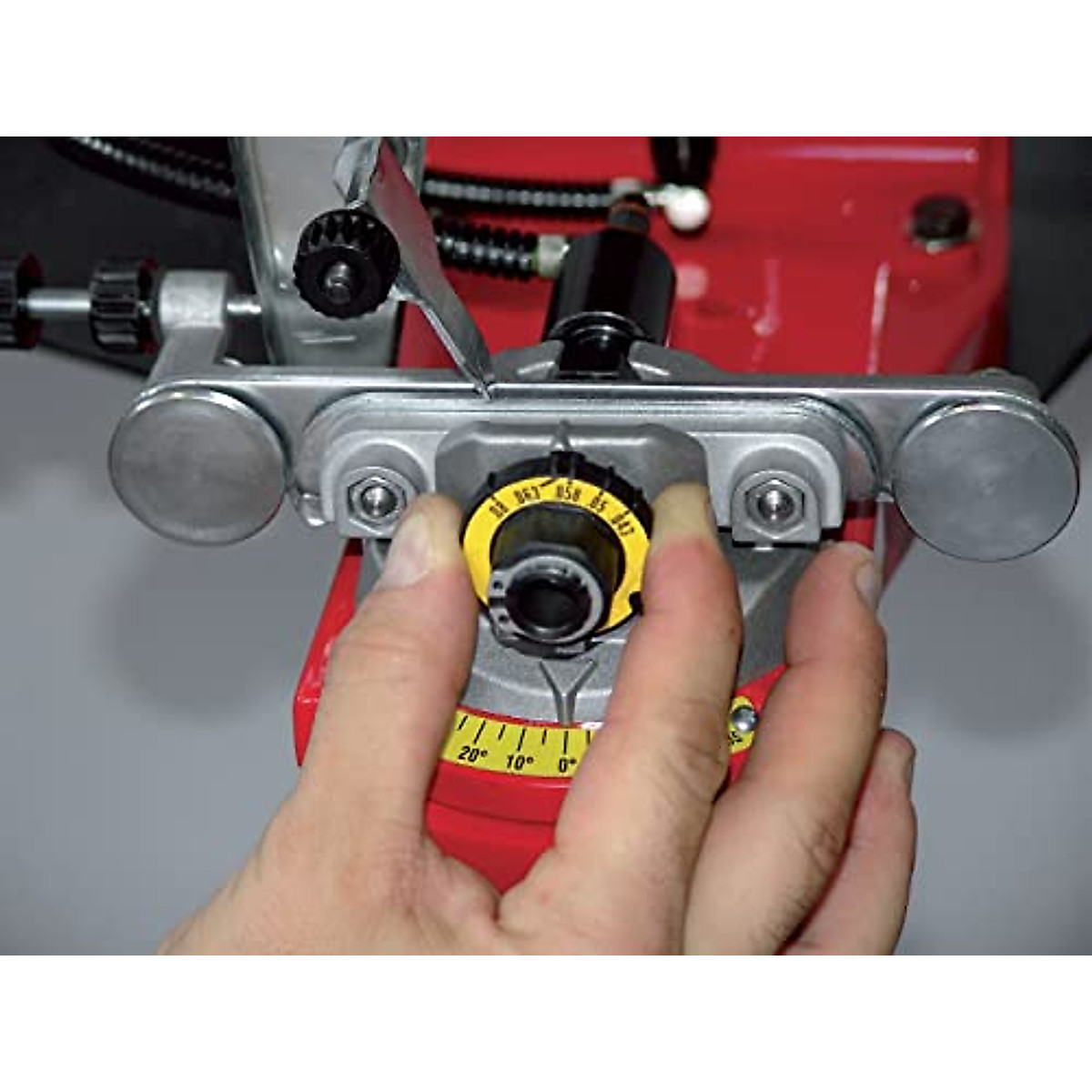 Tecomec Super Jolly Bench Mounted Chain Grinder (120V) with Hydraulic Clamp 115